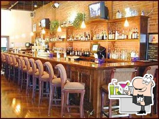 Menu at Porters Bar and Grill, Boston, 173 Portland St