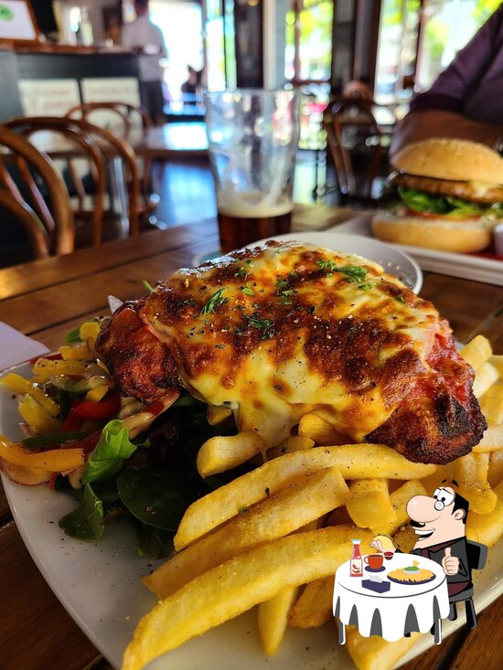 Celtic Corner Bar & Bistro in Manly - Restaurant menu and reviews