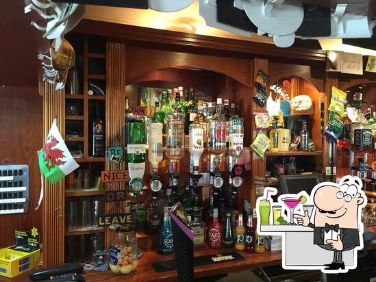 Menu at The Pelcomb Inn pub & bar, Haverfordwest, A487 Pelcomb Cross