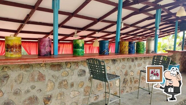 El Muro Restaurant (Llamadas solo WhatsApp), Cotui - Menú del ...