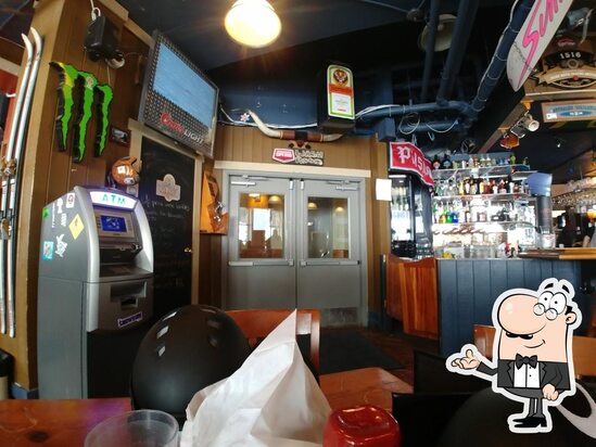 Bottoms Bar & Grill, Sun Peaks - Restaurant menu, prices and reviews