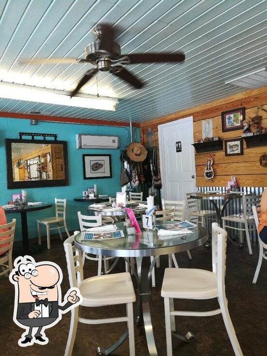 Menu at Hector's Kitchen restaurant, Attalla