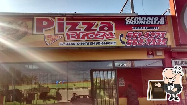 Menu at Pizza Broza restaurant, Mexicali
