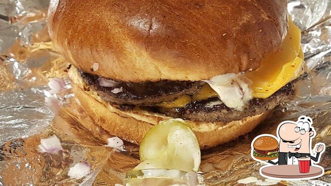 Small Cheval - Gold Coast, 900 Michigan Ave in Chicago - Restaurant ...