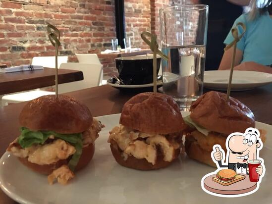 White Maple Café in Ridgewood - Restaurant menu and reviews