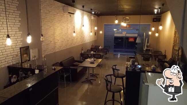 TRIPLE NINE Cafe & Billiard, Tangerang, Ruko Darwin DRWT 38 Summarecon ...