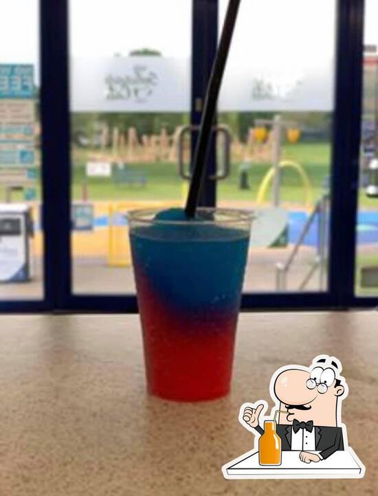 Bennett's Splash Park & Splashside Café, Dunstable - Opiniones del ...