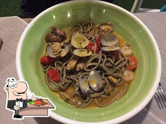 Corte Bianchi Food Store pizzeria, Trani - Restaurant reviews