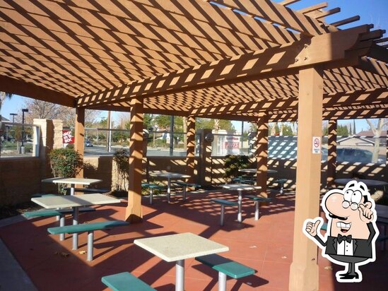 Bayou Bar B Que, Palmdale - Restaurant menu, prices and reviews
