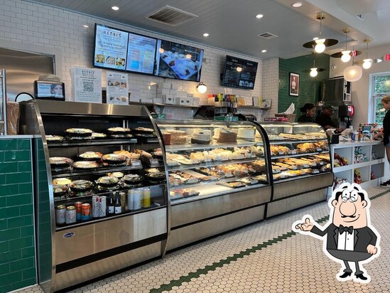 Henri's Bakery & Deli, Brookhaven - Restaurant menu, prices and reviews