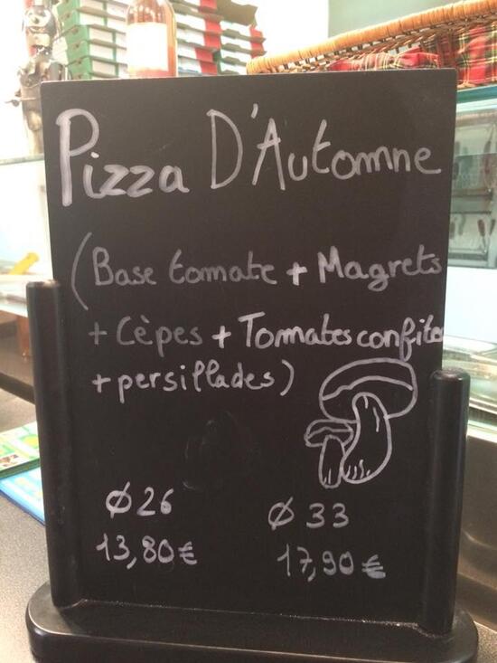 Menu au Fiamma Pizza restaurant, Mérignac, 82 Av. des Frères Robinson