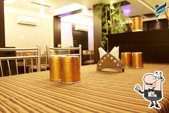Menu at Hotel Milan Veg Restaurant & Lodging, Wai