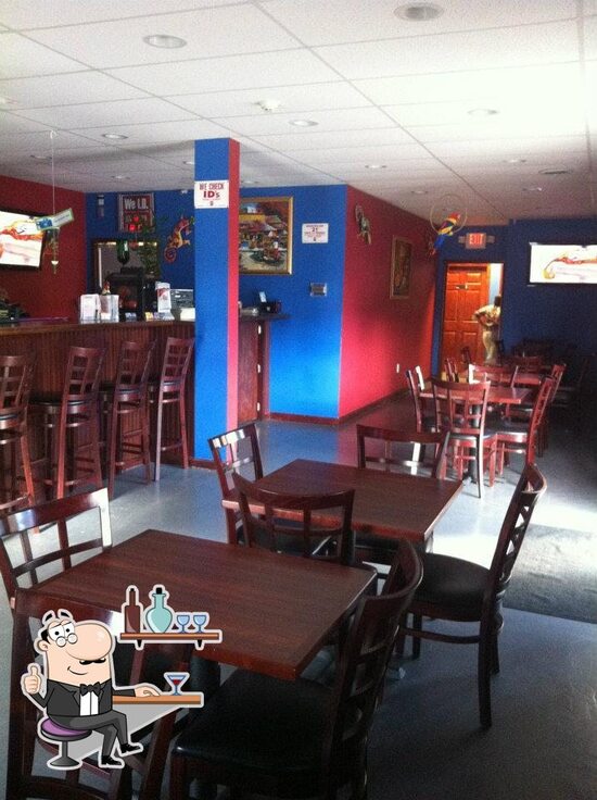 Riverside Sports Bar, Fall River - Restaurant menu, prices and reviews