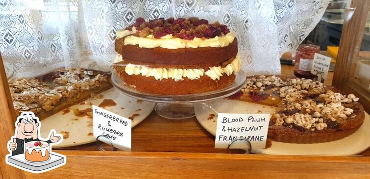 Menu at The Long Paddock cafe, Lindenow