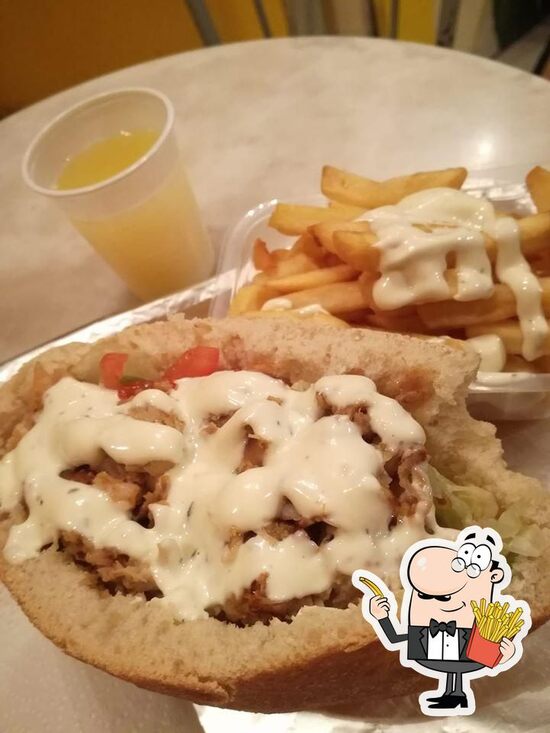 La p'tite fringale restaurant, La Châtaigneraie, 16 Rue Mal de Lattre ...