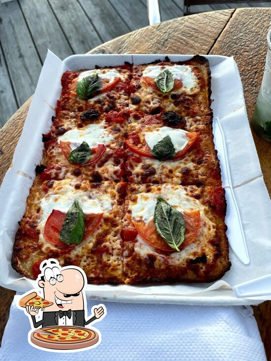 Roht Marine in Marshfield - Restaurant menu and reviews