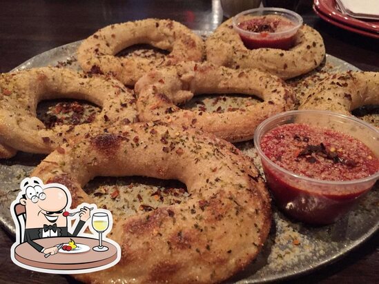 Tomato Bar Pizza Bakery in Valparaiso - Restaurant menu and reviews
