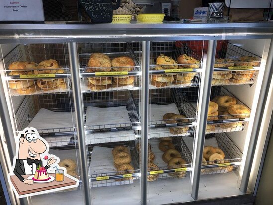 Bagel Tree Cafe & Bakeshop in Roseburg - Restaurant menu and reviews