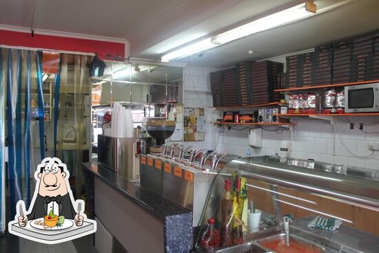 Johnny's Kebab & Pizza Liverpool in Liverpool - Restaurant menu and reviews