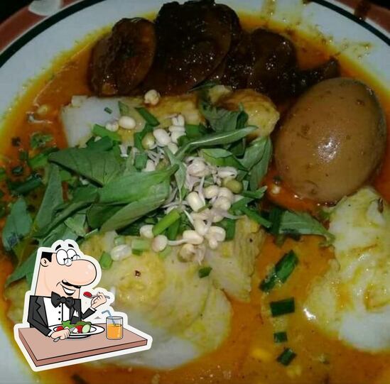 KETUPAT SAYUR DAN LAKSA BETAWI CIDODOL restaurant, South Jakarta ...