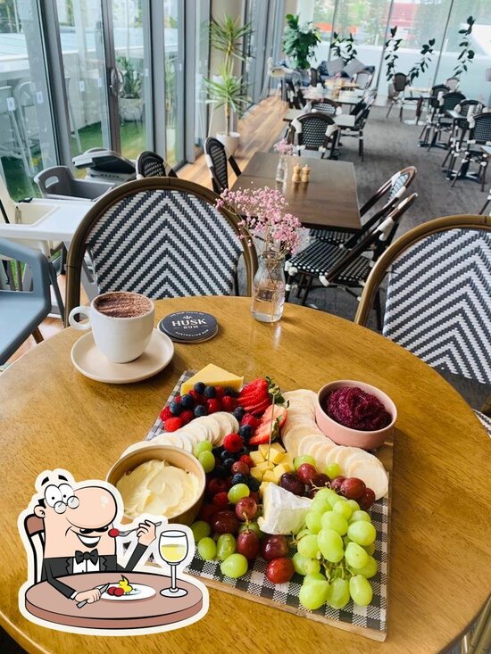 The Promenade Cafe and Bar, Surfers Paradise - Restaurant menu, prices ...