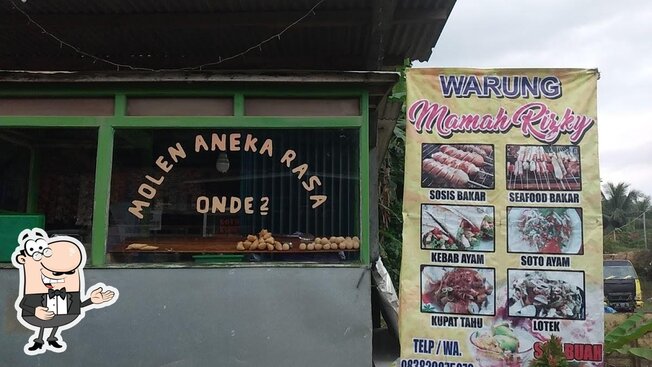 Menu at Onde Onde Molen Aneka Rasa cafe, Pasir