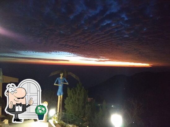 Sterling Holidays Resort - Mussoorie, India - Restaurant reviews