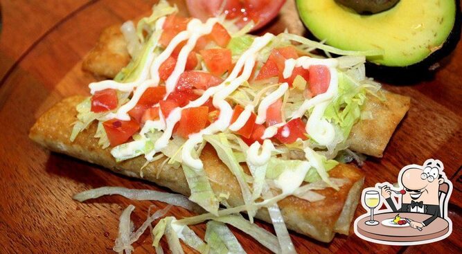BURRITOS HASS pub & bar, Nogales, AV. OBREGON #1726 Int: A - Restaurant ...