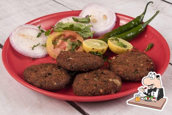 Pakiza Restaurant, Bhopal, 7C56+567 - Restaurant reviews
