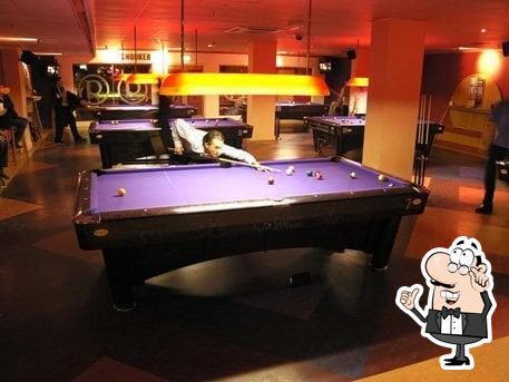 Rileys Sports Bar Victoria, 16 Semley Pl in London - Restaurant menu ...