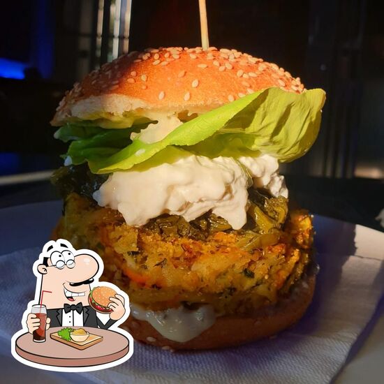 Blue House pub & Bar, Monza - Restaurantbewertungen