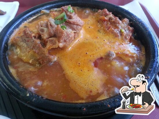 East Dragon in Toronto - Restaurant menu and reviews