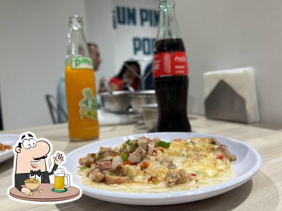 Menu at Pinches Tacos restaurant, Ecatepec de Morelos