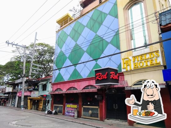Red pub & bar, Angeles - Restaurant reviews