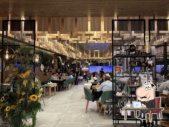 O Pinto, Amora - Restaurant menu, prices and reviews