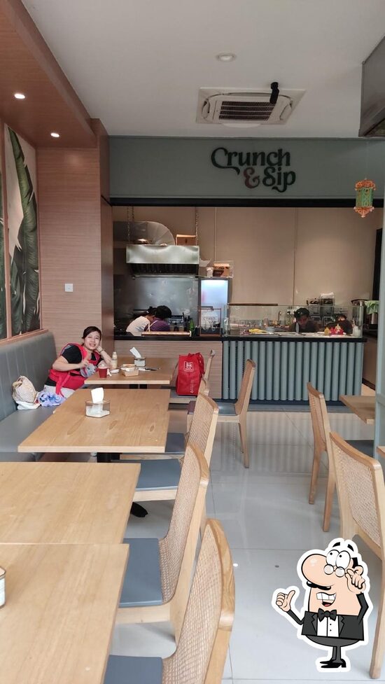 Crunch & Sip-Pemuda-Semarang, Semarang - Restaurant menu, prices and ...