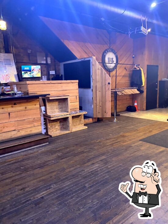 BASSLINE 2239 - CHICAGO in Chicago - Restaurant reviews
