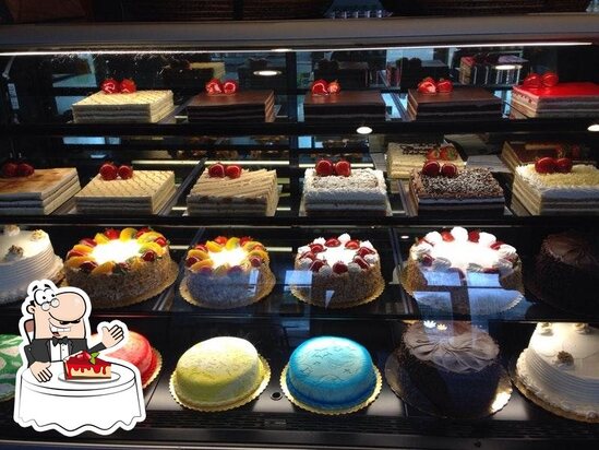 Fortuna Bakery & Cafe, 12701 S John Young Pkwy #106 in Orlando ...