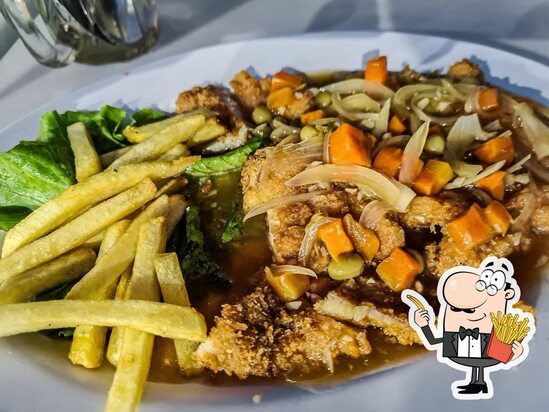 Apple restaurant, Medan - Restaurant reviews