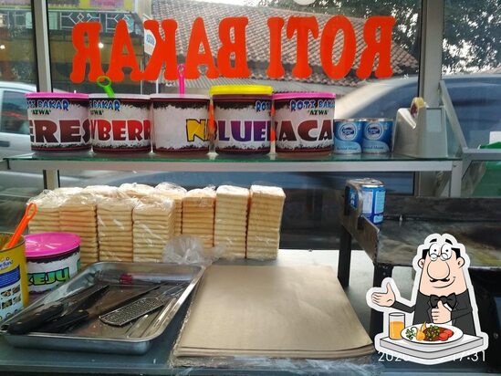 Menu at roti bakar "azwa" restaurant, Bekasi Regency