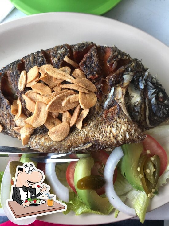 Menu at Mariscos El Pollo y Don Panchito restaurant, Mexico City