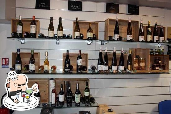 Le Nez Les Fend pub & bar, Rocbaron