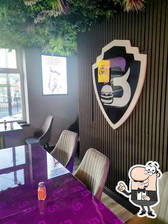 Brkh Bros Batley Limited in Batley - Restaurant menu and reviews