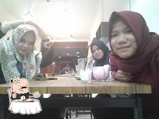 Kafe Baca Ruang Ide cafe, Makassar - Restaurant reviews