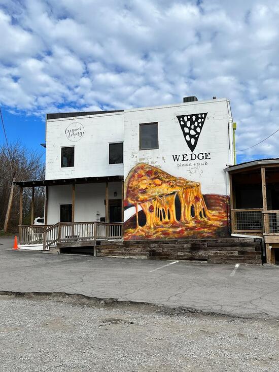 Wedge Pizza & Pub, Nashville - Restaurant menu, prices and reviews