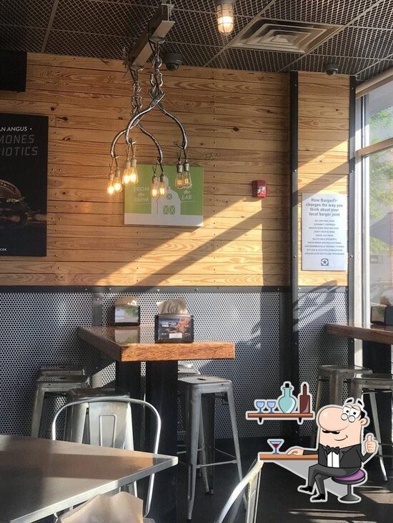 BurgerFi, Woodbridge - Restaurant menu, prices and reviews