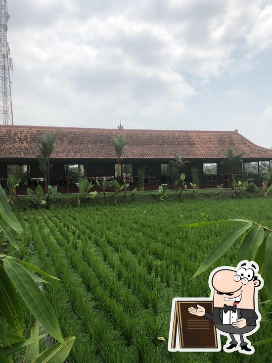 Saung Ranggon, Tasikmalaya - Restaurant menu, prices and reviews