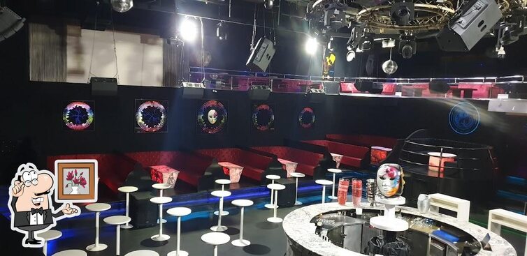 Masquerade Club, Istanbul, Sinan Passage - Restaurant menu and reviews