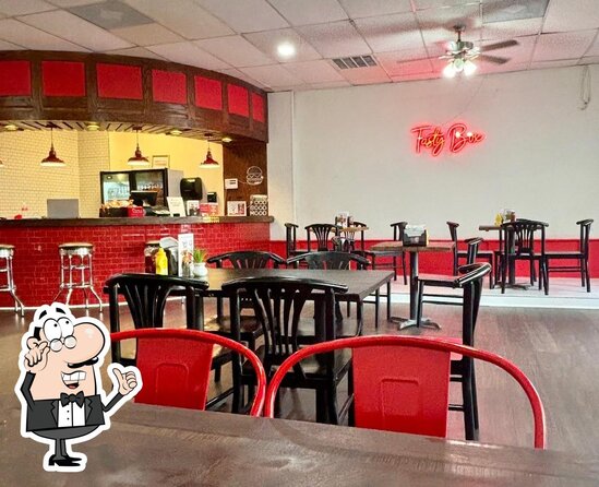 Tasty Box, Houston - Menú del restaurante, precios y reseñas