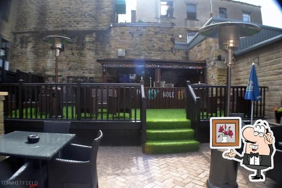 Menu at The Caddyshack pub & bar, Elland